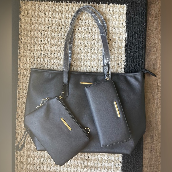 Time and Tru | Bags | Nwot Time And Tru Tote Set | Poshmark